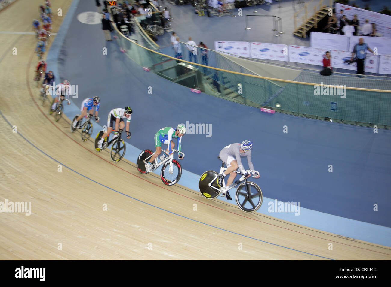London olympic velodrome track cycling bike racing Stock Photo - Alamy