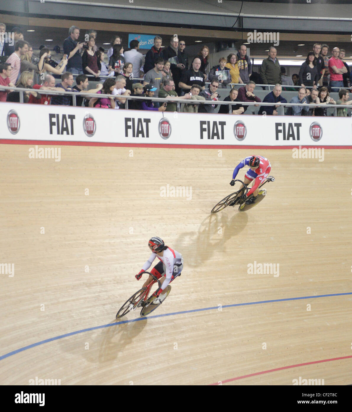 London olympic velodrome track cycling bike racing Stock Photo - Alamy