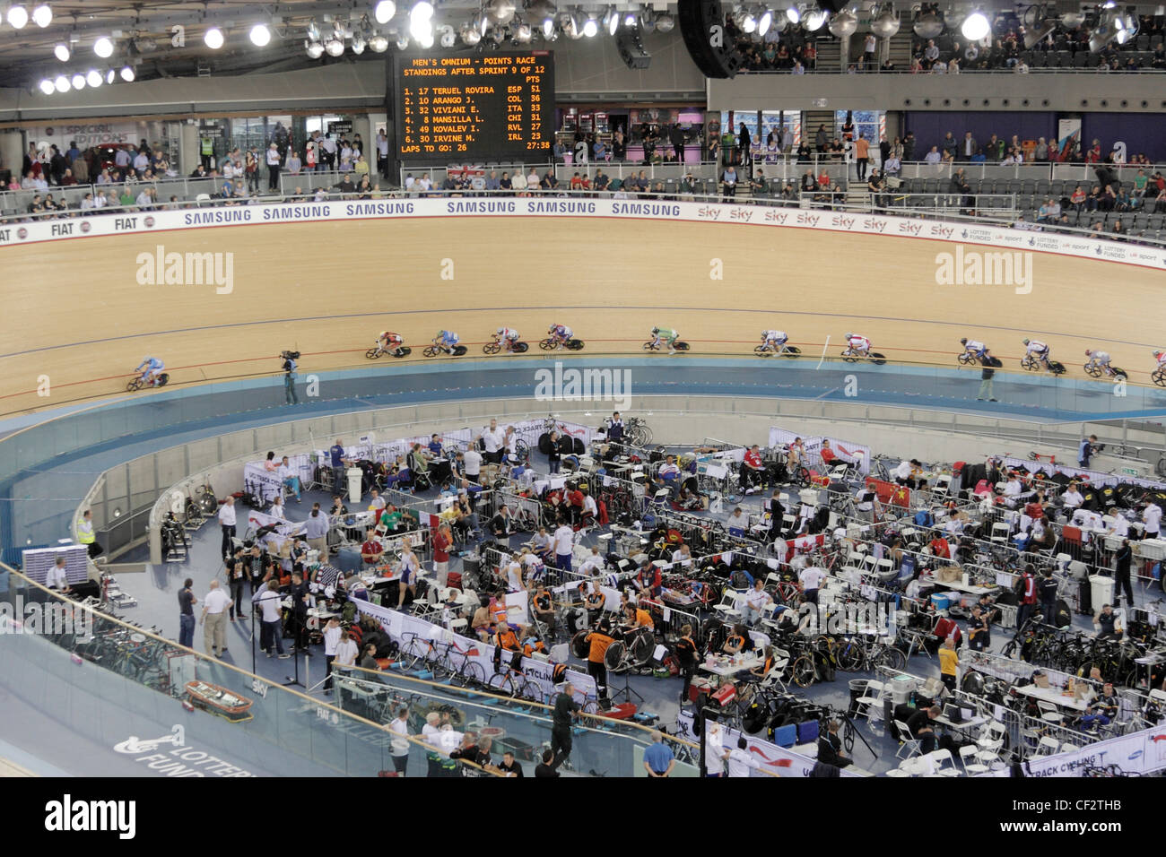 London olympic velodrome track cycling bike racing Stock Photo - Alamy