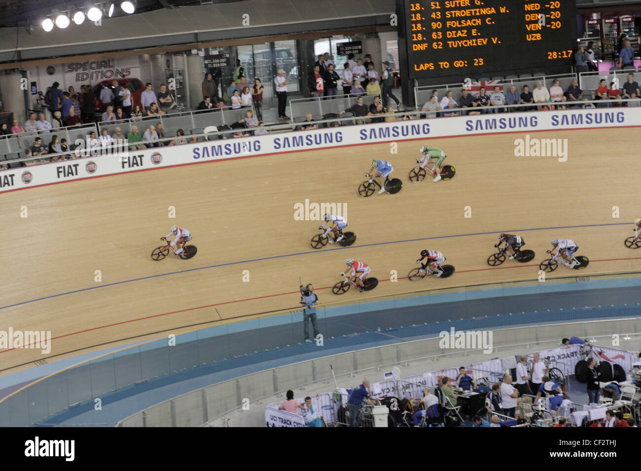 London olympic velodrome track cycling bike racing Stock Photo - Alamy
