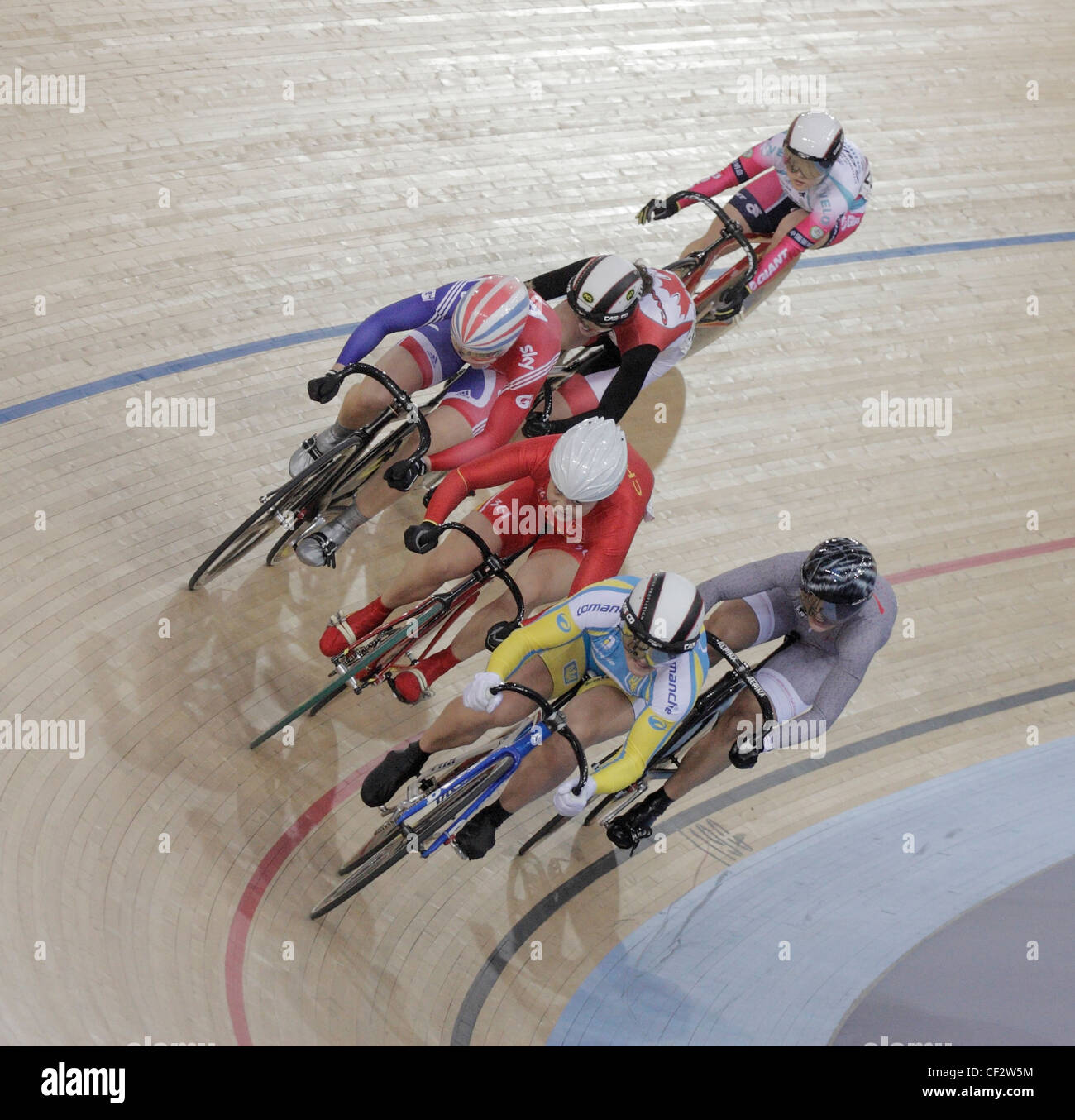 London olympic velodrome track cycling bike racing Stock Photo - Alamy