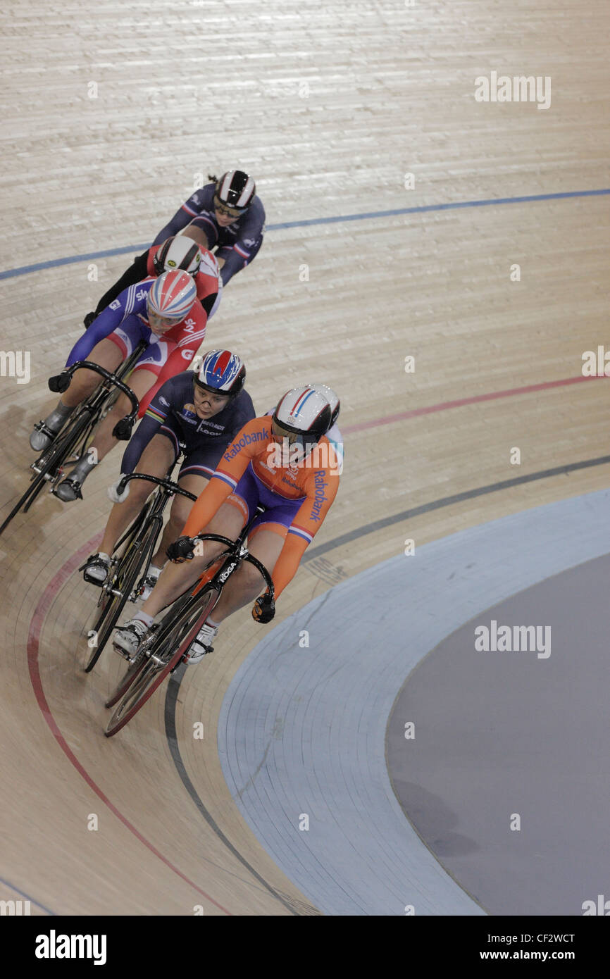 London olympic velodrome track cycling bike racing Stock Photo - Alamy