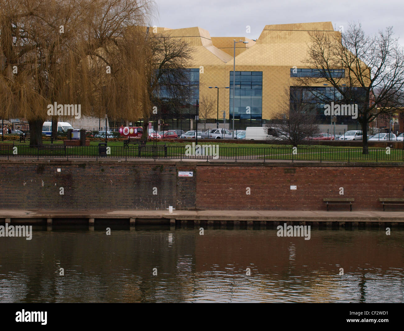 The Hive, Worcester, The first fully integrated Public and University ...