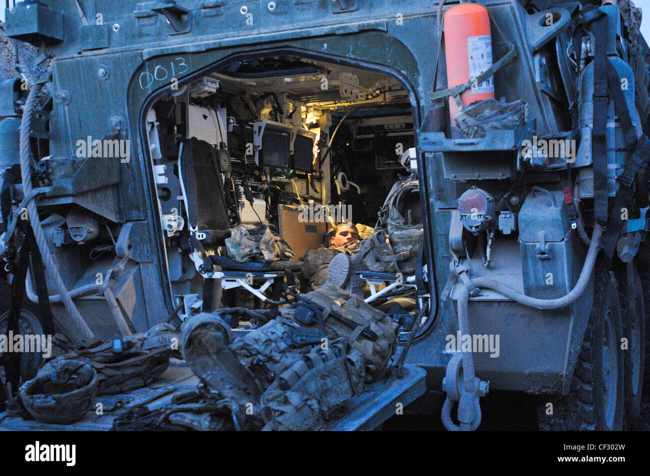 US Army Soldier assigned to the Headquarters & Headquarters Company ...