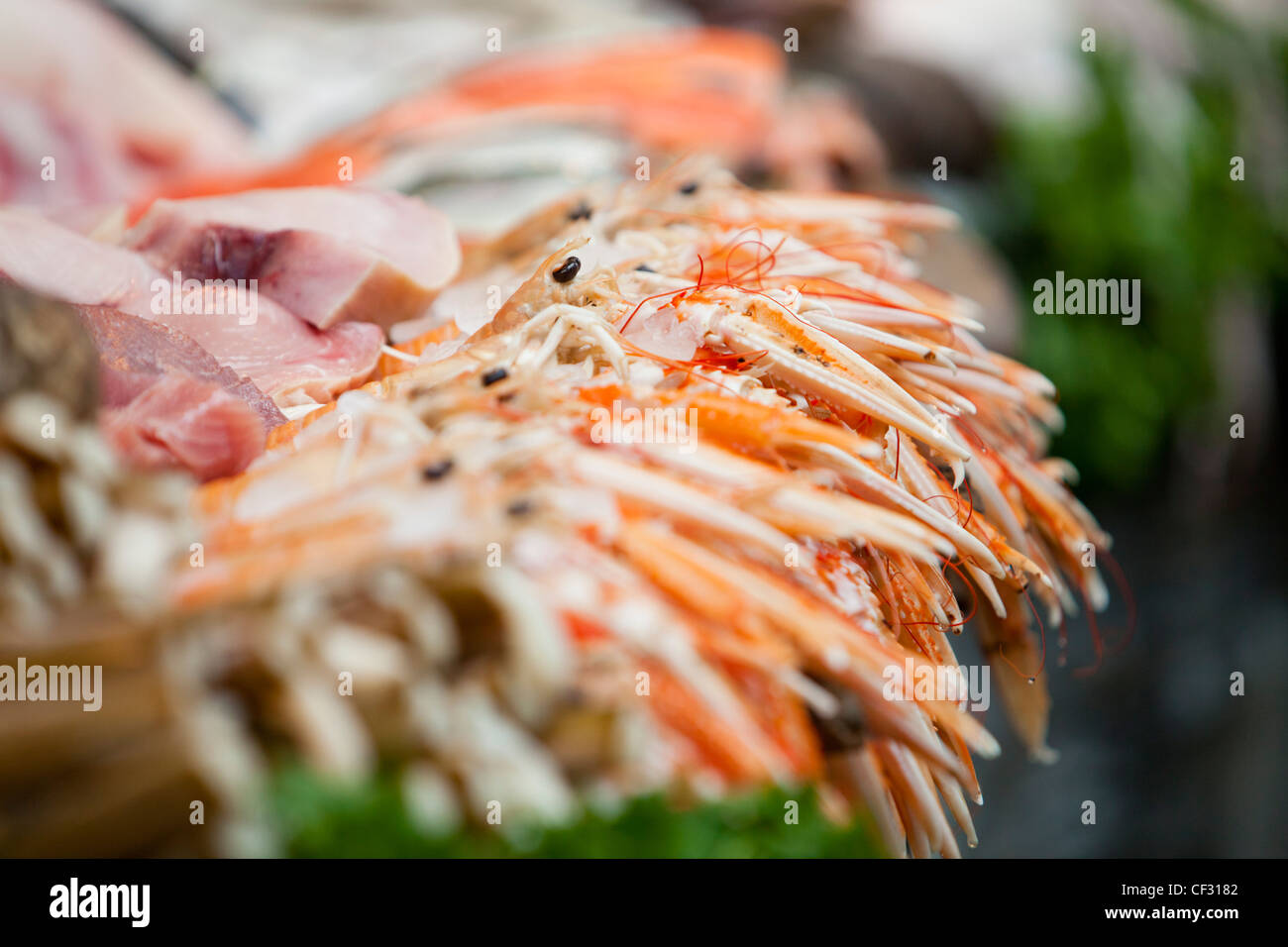 Shellfish stalls uk hi-res stock photography and images - Alamy