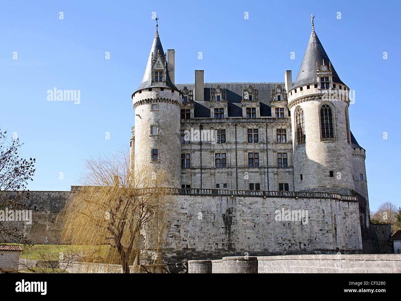 La rochefoucauld, charente hi-res stock photography and images - Alamy