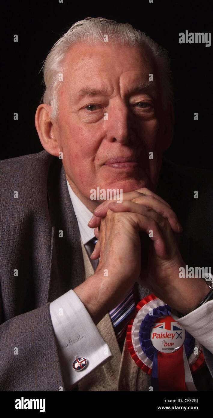 Ian Paisley MP 5th May 2010 Retirement Portrait Stock Photo - Alamy