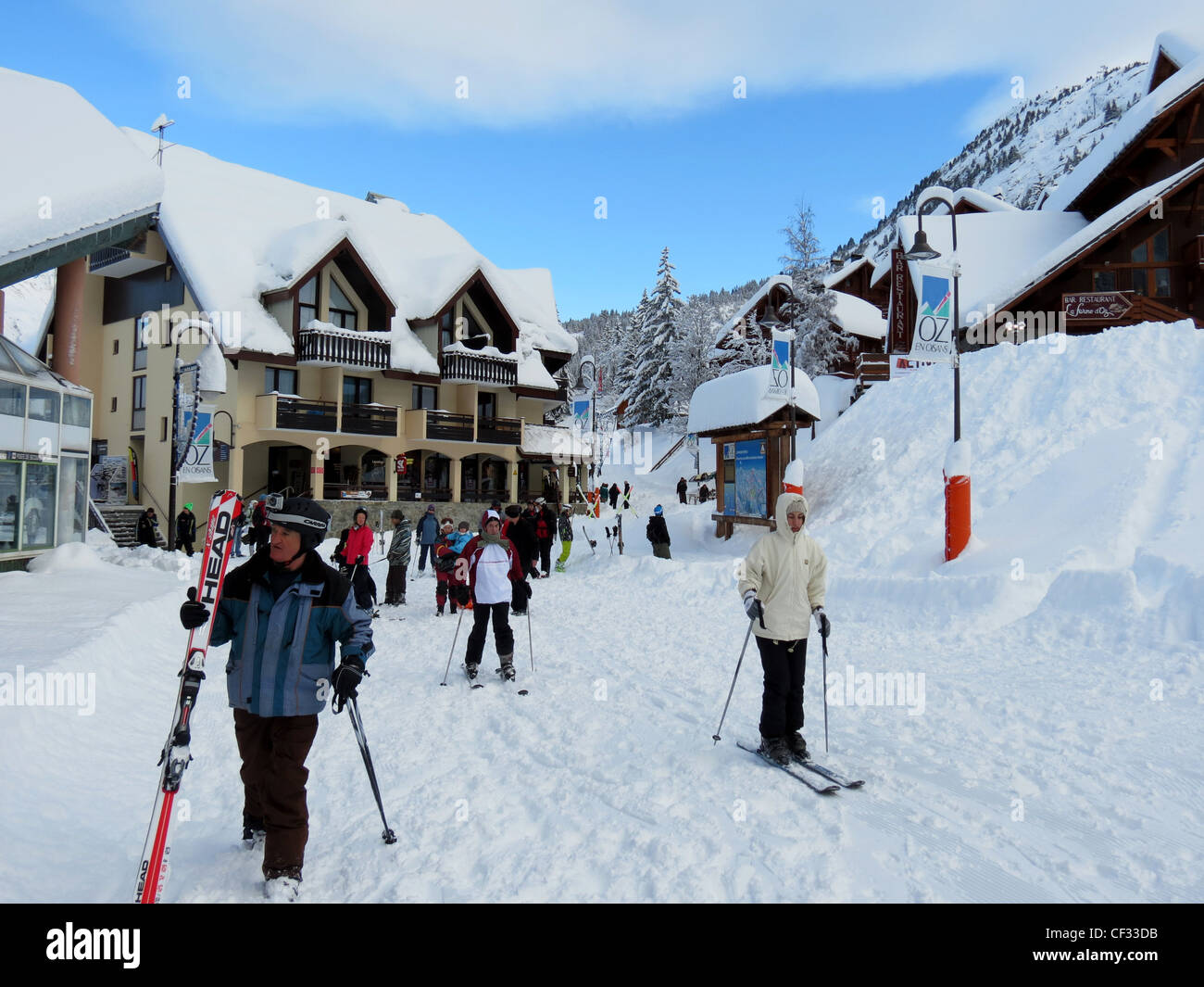 THE FRENCH SKI RESORT OF OZ-EN-OISANS NEAR ALPE D'HUEZ IN THE FRENCH ...