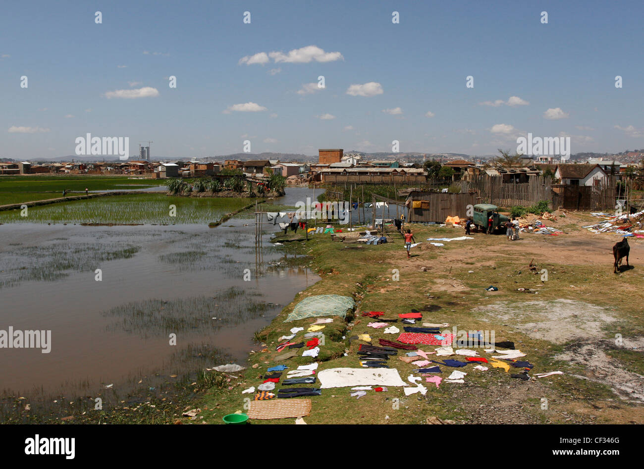 Poverty in madagascar hi-res stock photography and images - Alamy
