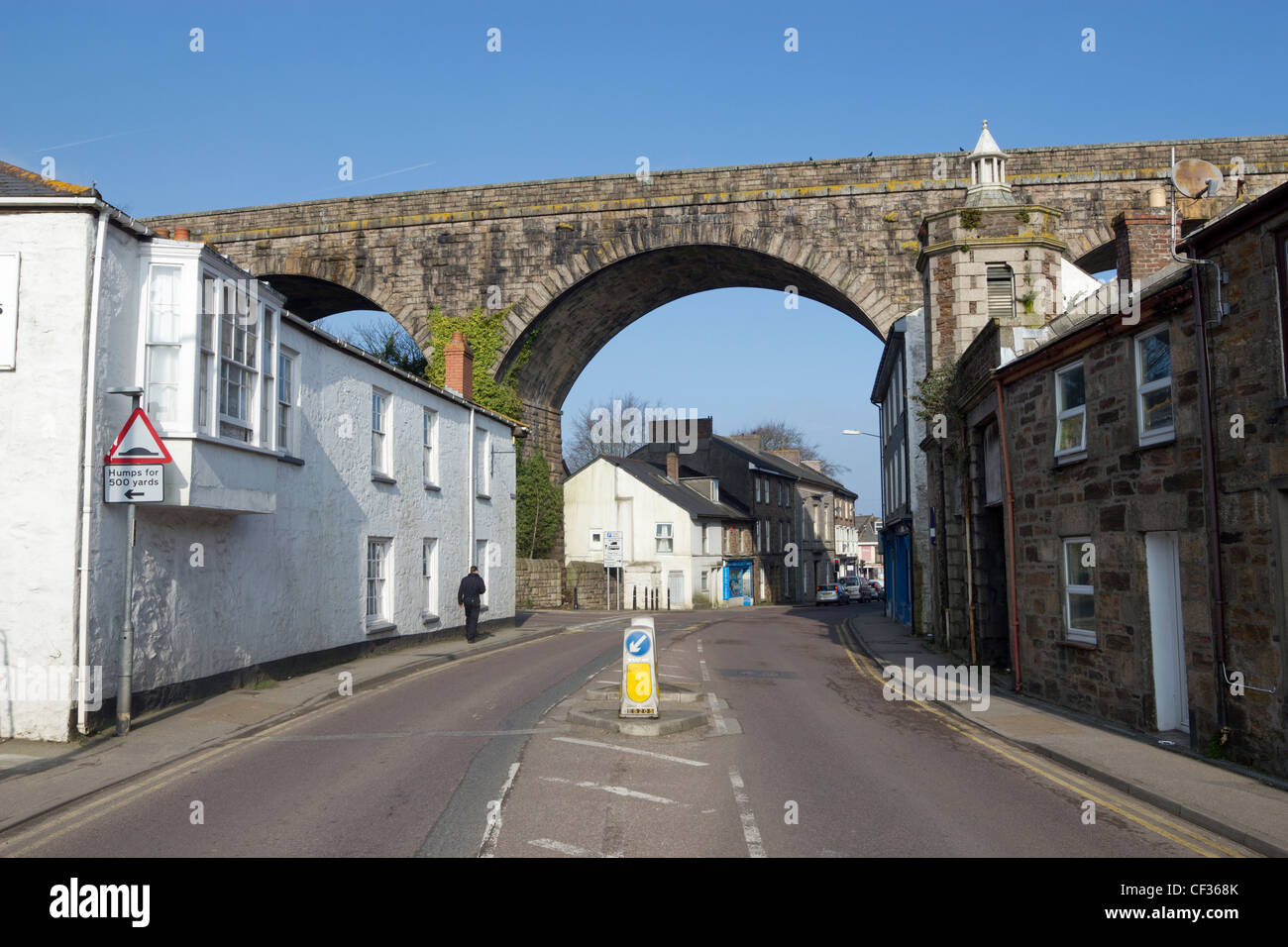 Redruth railway viaduct arches above Penryn Street, Cornwall UK Stock ...