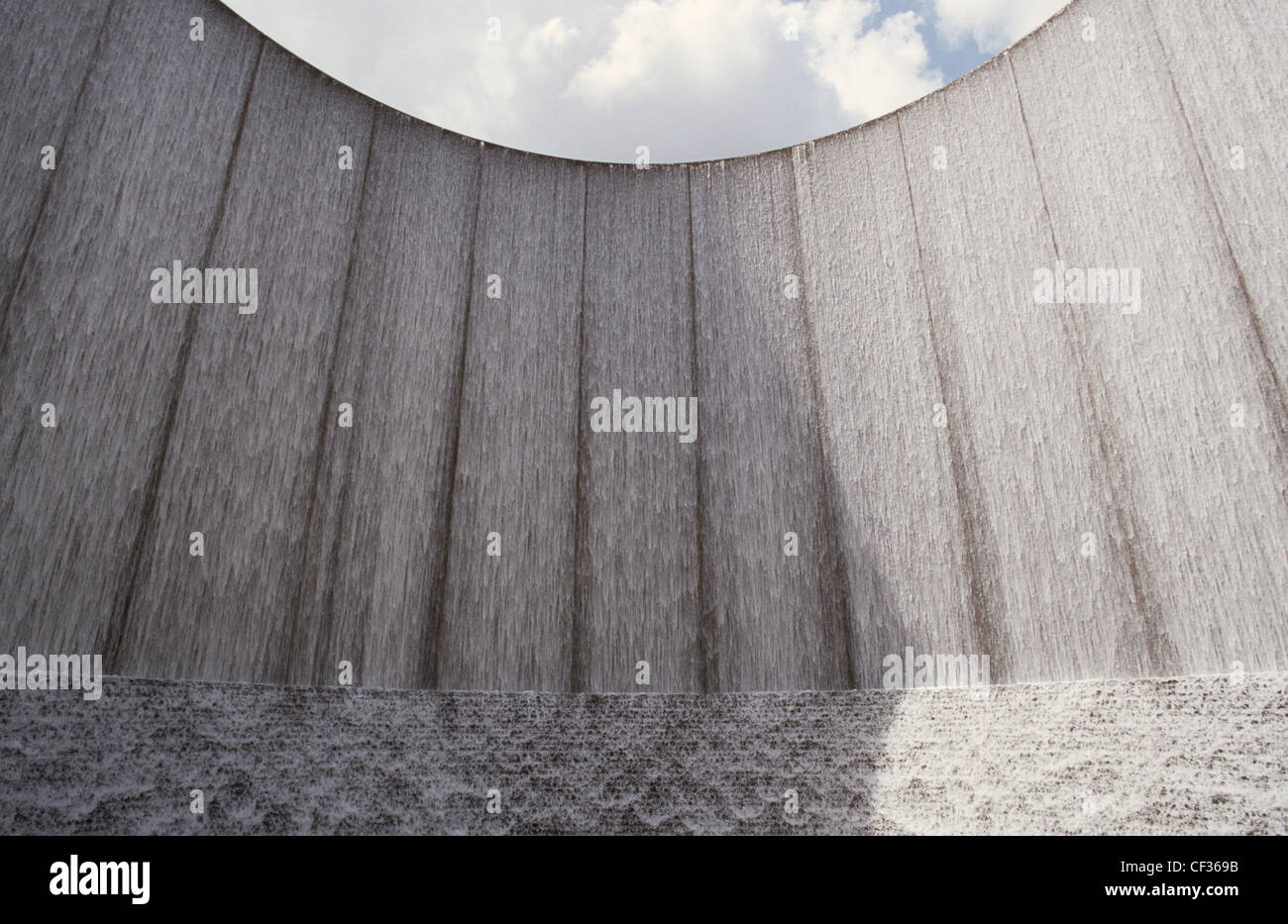 USA Houston Texas Williams Tower Water Wall Stock Photo - Alamy