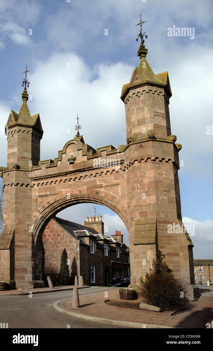 Memorial Arch to celebrate Queen Victoria's visit to Fettercairn. The ...