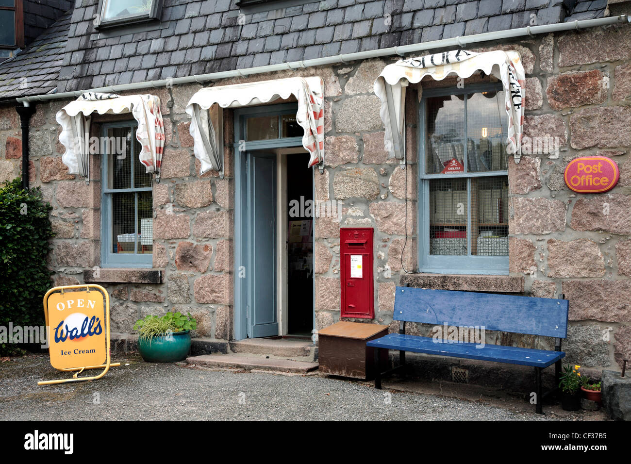 Village shop post office windows hi-res stock photography and images ...