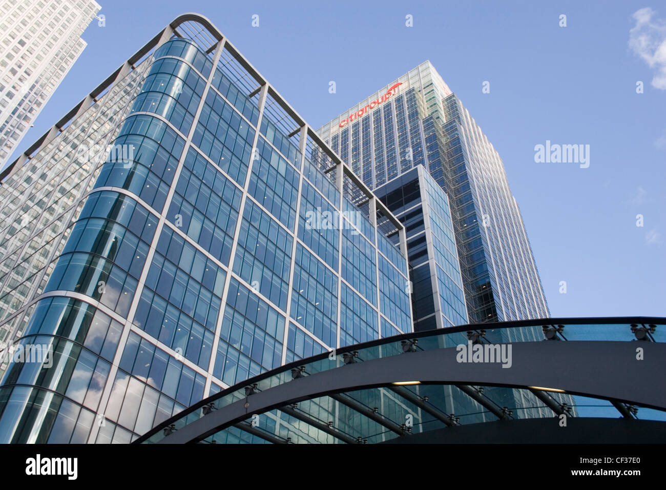 33 canada square hi-res stock photography and images - Alamy