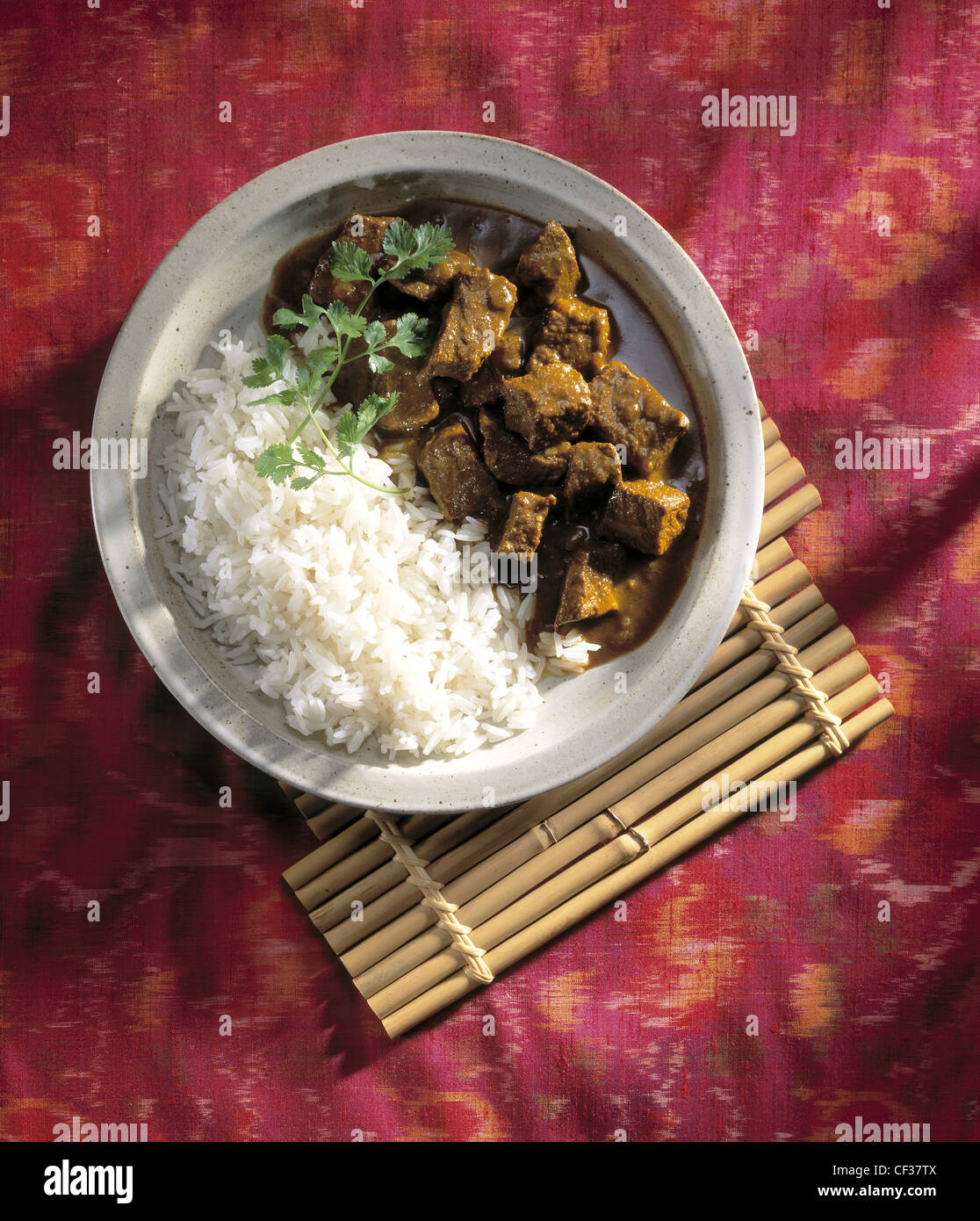 Curried beef Serves Ingredients: g stewing beef, tsp sugar, tbs light ...