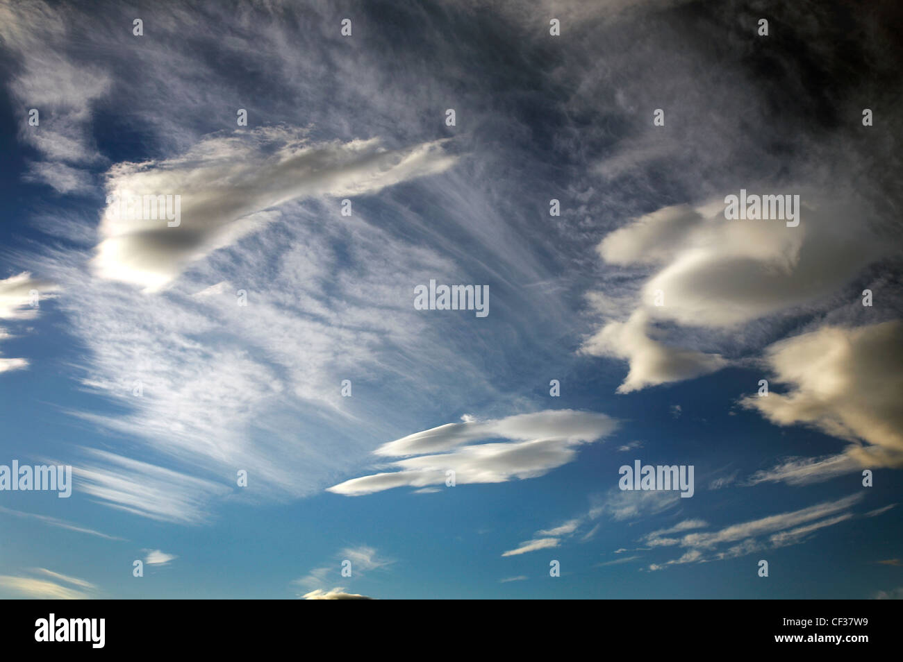 A Cirrus cloud formation Stock Photo - Alamy