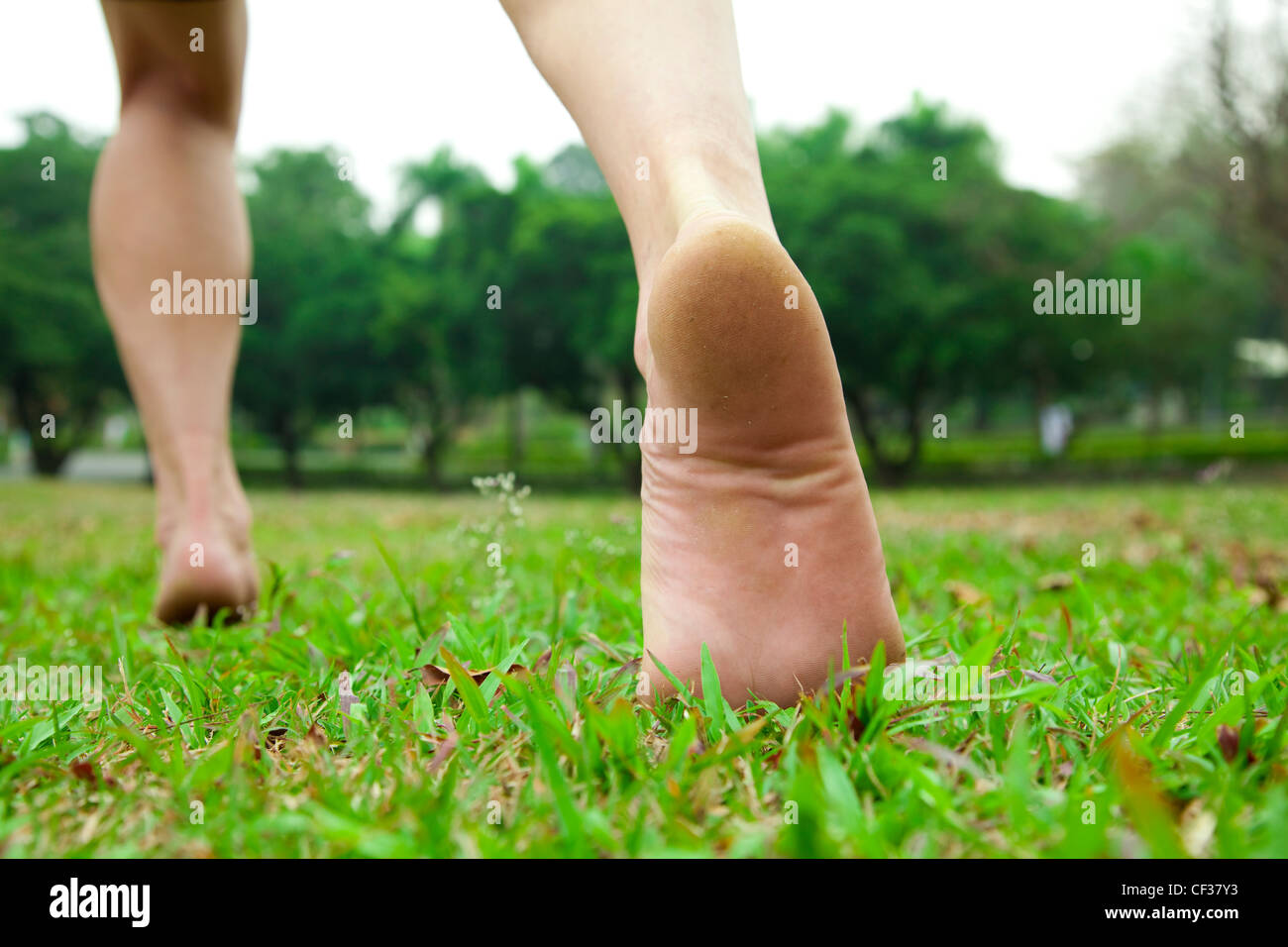 Barefoot running hi-res stock photography and images - Alamy