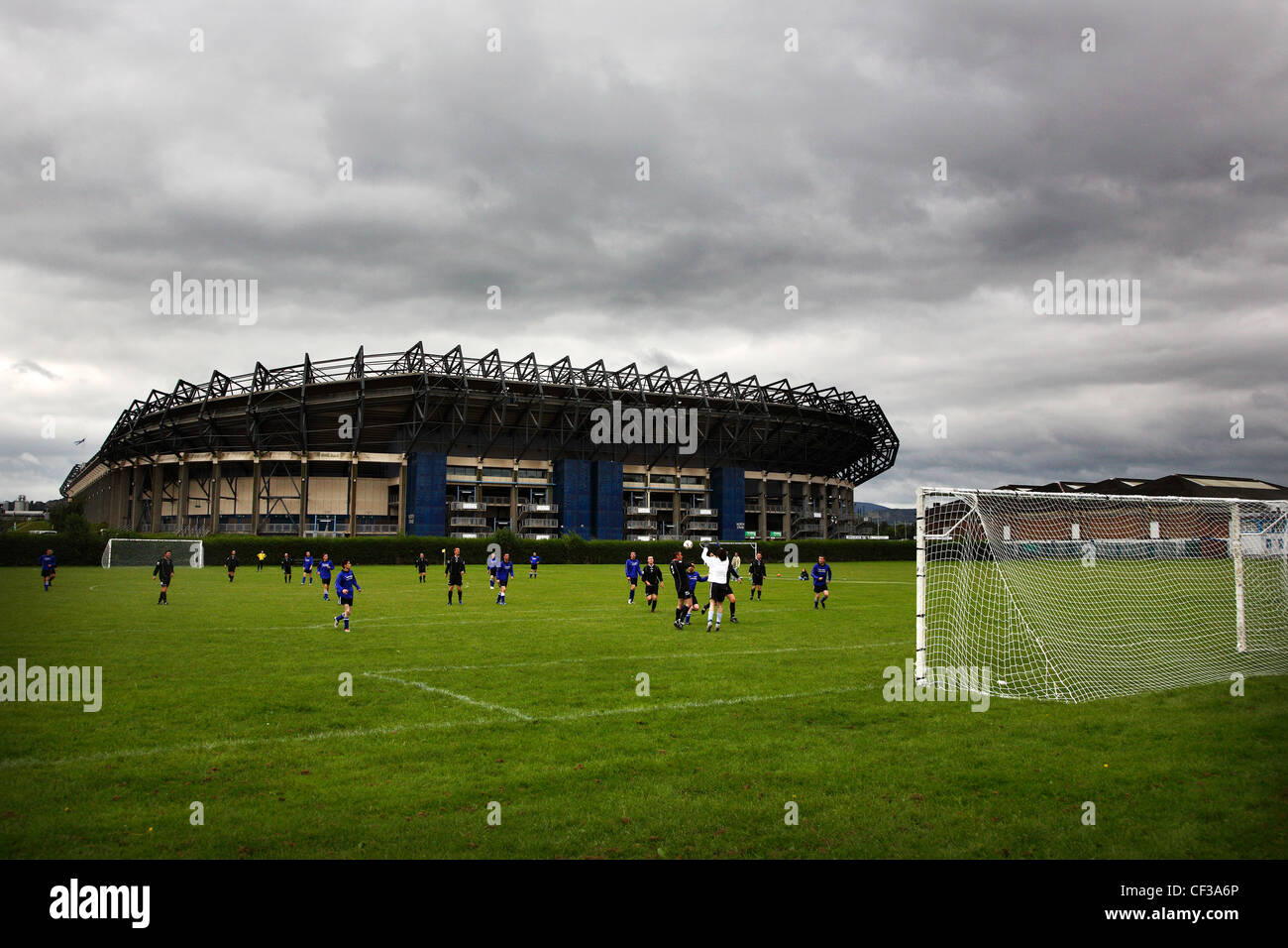 Roseburn park murrayfield hi-res stock photography and images - Alamy