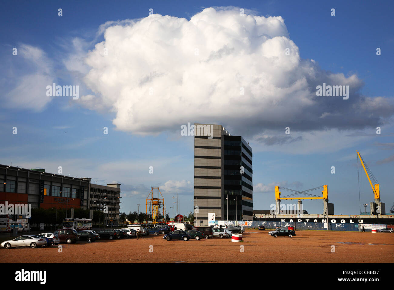 Ocean Terminal In Edinburgh High Resolution Stock Photography and ...