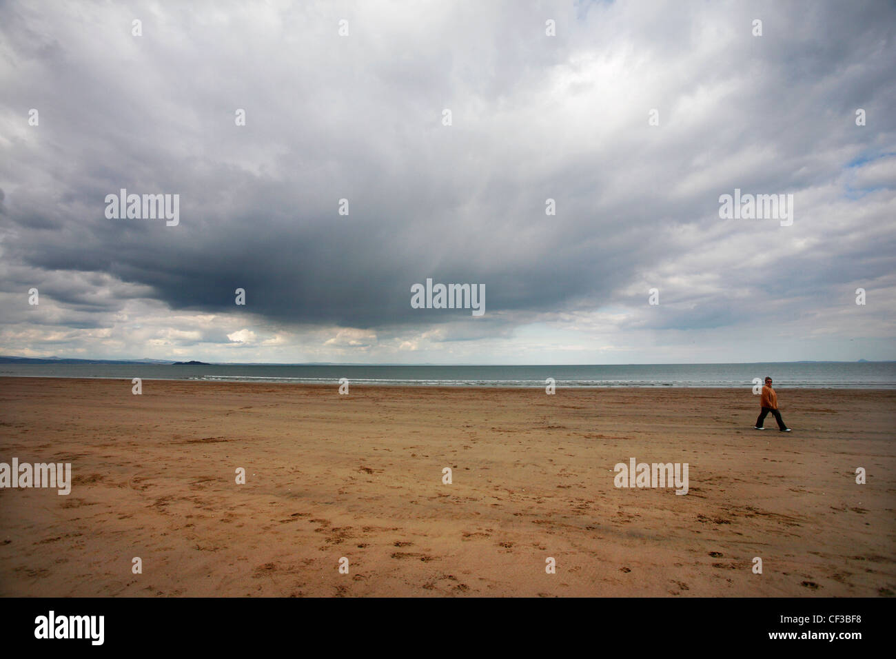 Edinburgh beaches hi-res stock photography and images - Alamy