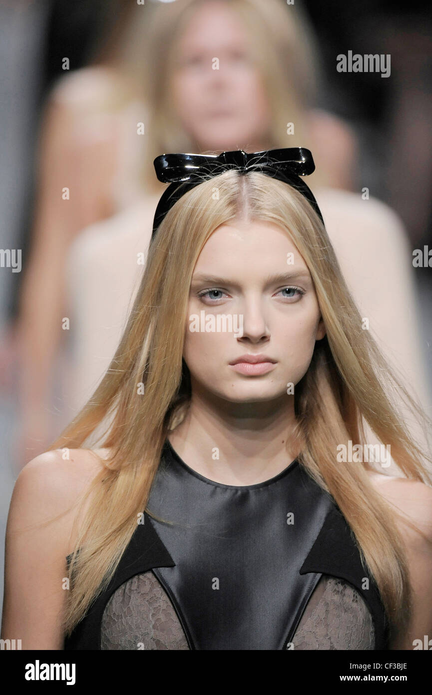 Givenchy Paris Ready to Wear Spring Summer Model wearing grey satin ...