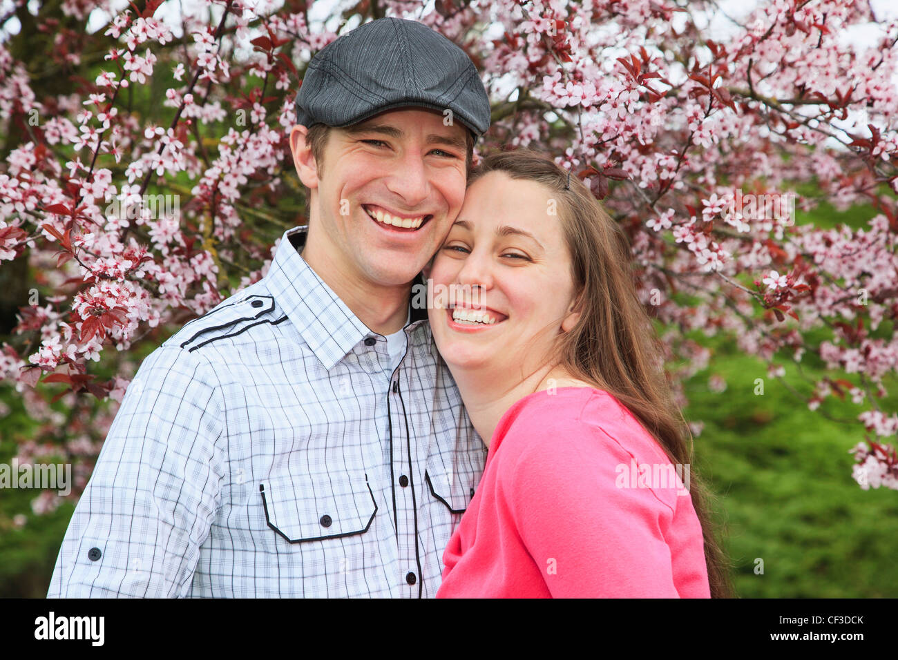 Couple spring bloom hi-res stock photography and images - Alamy