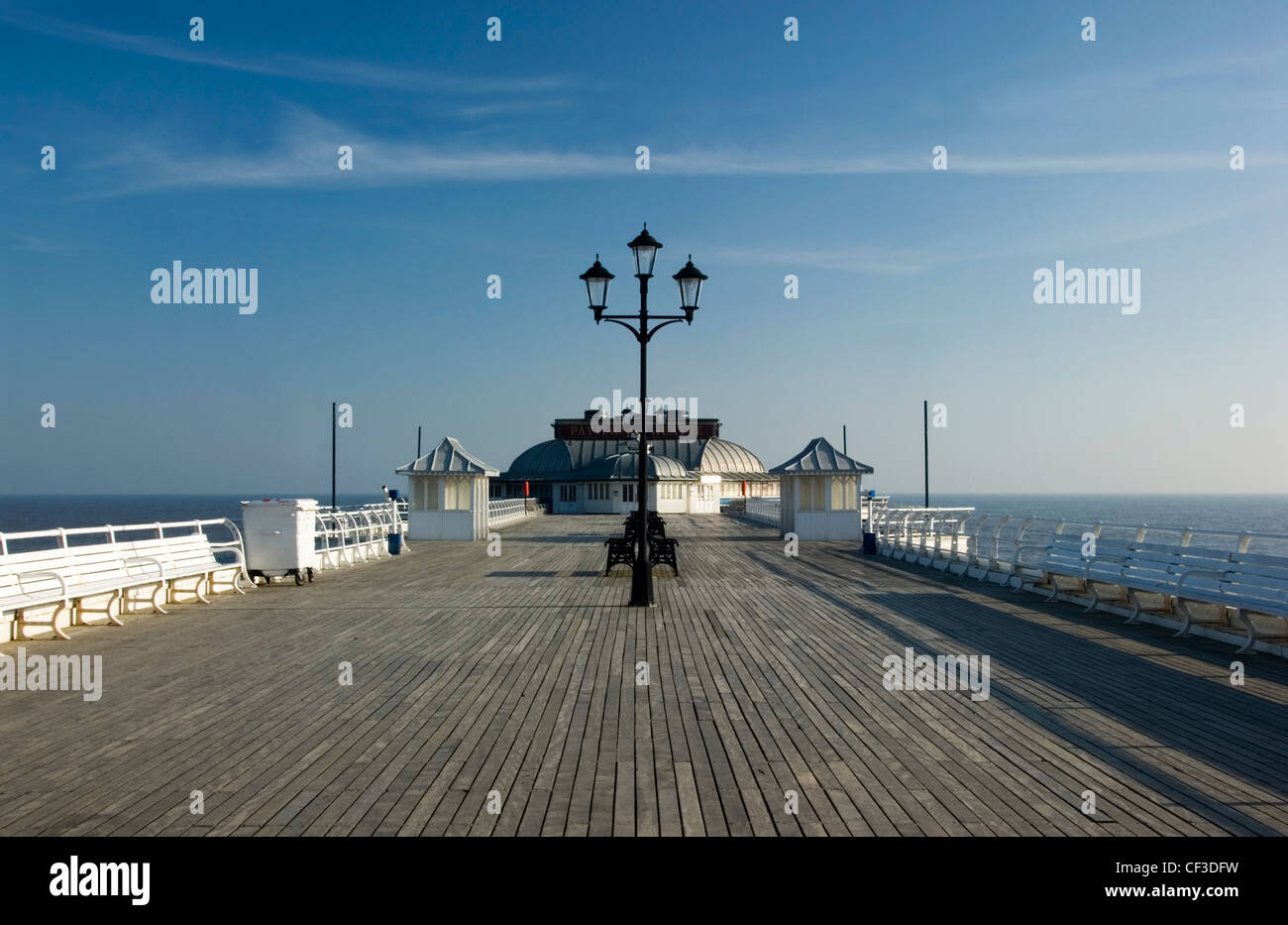 First pier hi-res stock photography and images - Alamy