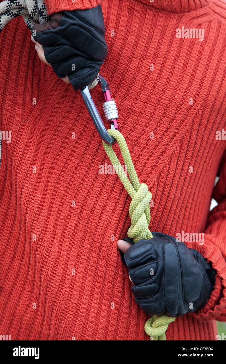 man with equipment rope link Stock Photo - Alamy