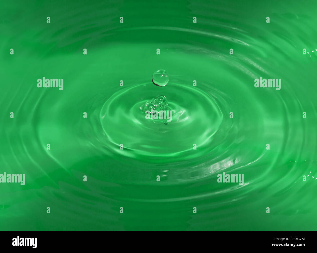 Crystallized water drops form concentric circles Stock Photo - Alamy