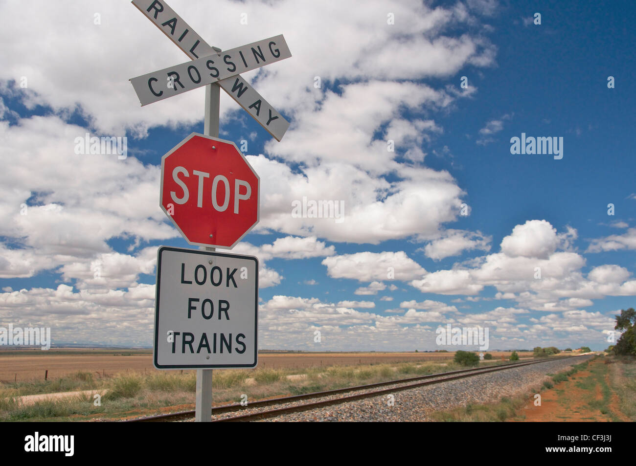 Stop sign australia hi-res stock photography and images - Alamy
