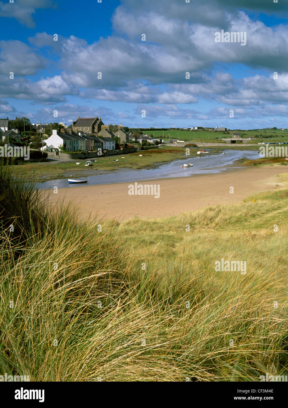 The estuary at aberffraw anglesey hi-res stock photography and images ...