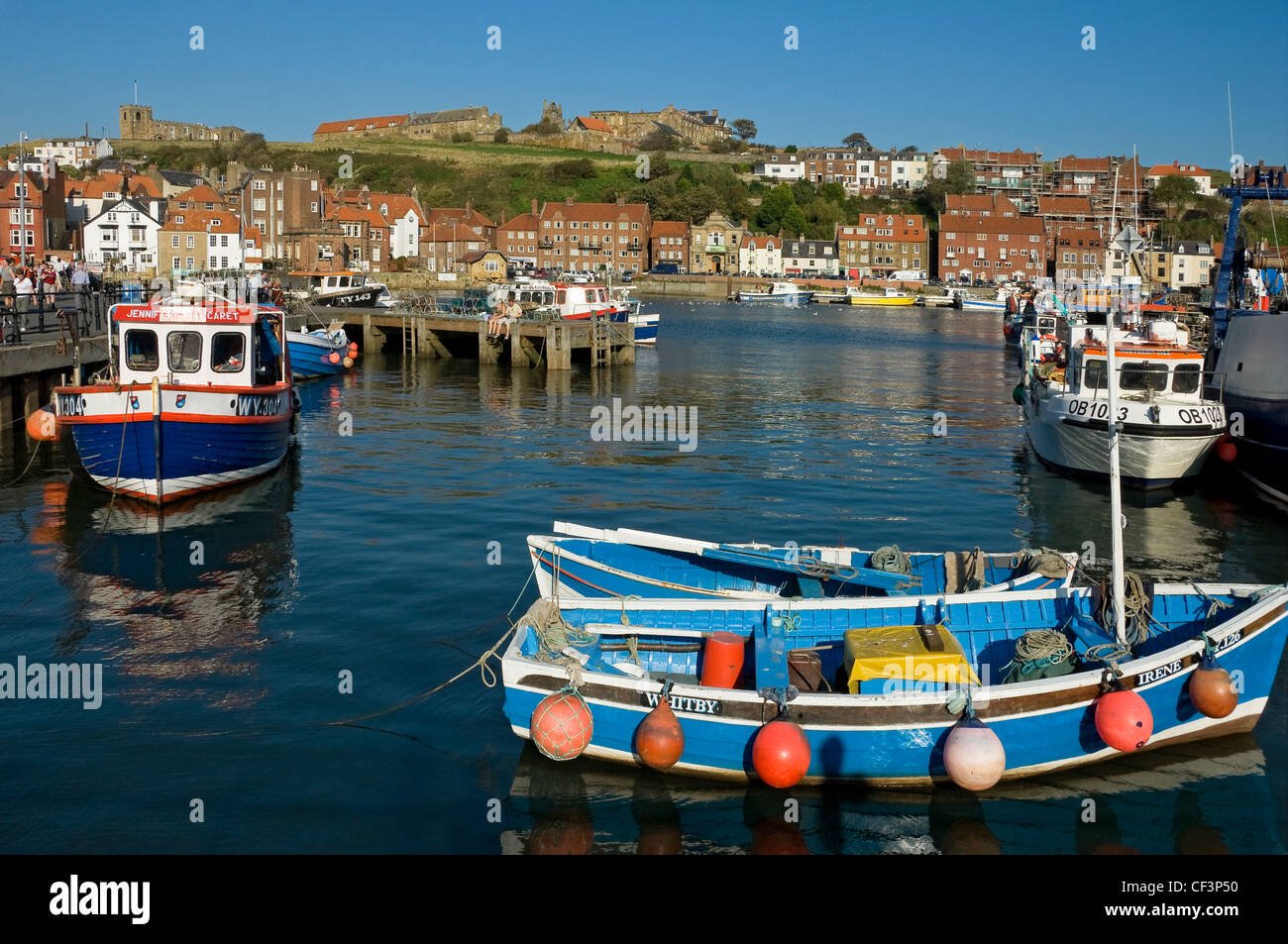 Whitby harbour fishing boats hi-res stock photography and images - Alamy