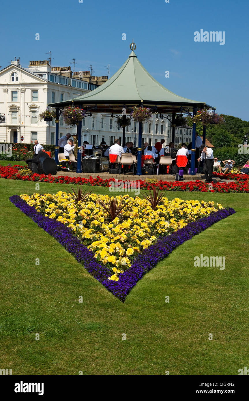 Brass band playing in bandstand hi-res stock photography and images - Alamy