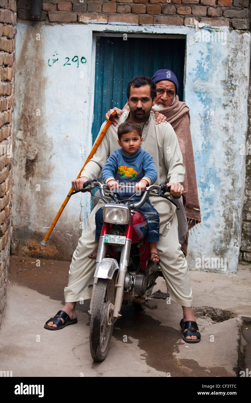 Pakistan Family Pictures at Rita Ellis blog