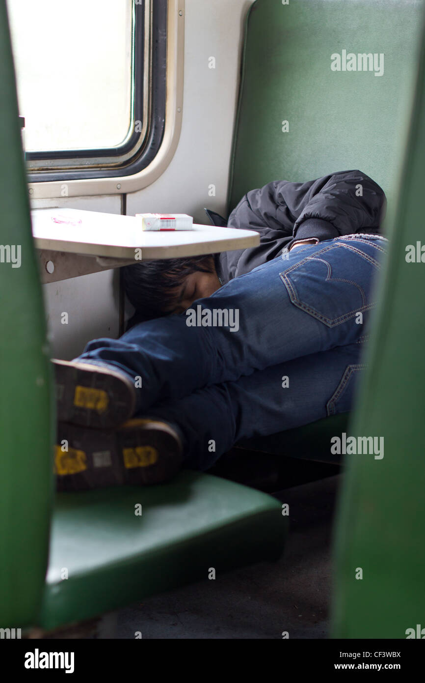 Train china sleep hi-res stock photography and images - Alamy