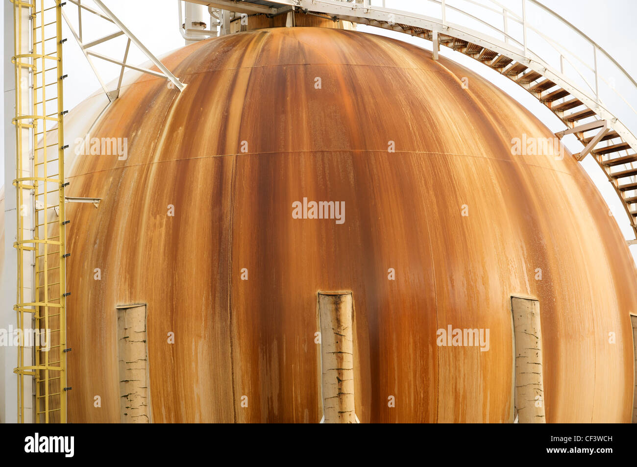 Shell rhineland refinery hi-res stock photography and images - Alamy