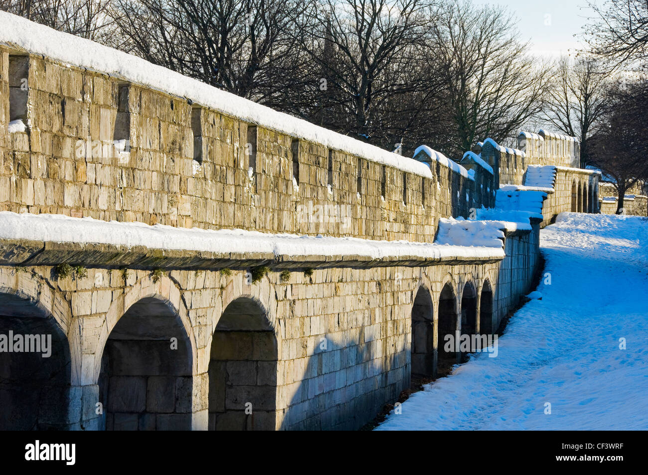 York city walls winter hi-res stock photography and images - Alamy