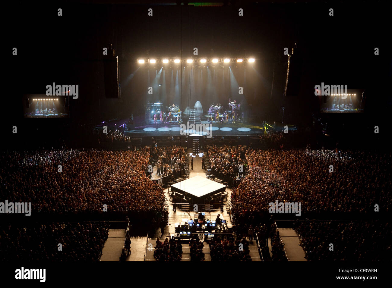 musical performance concert. illumnation light show. group band singer ...