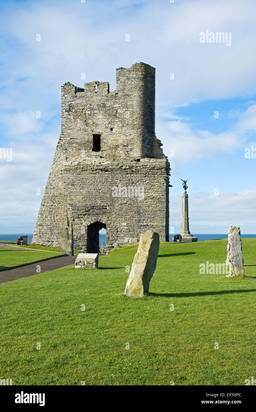 Ruins of Aberystwyth Castle built in 1277 by King Edward I Stock Photo ...