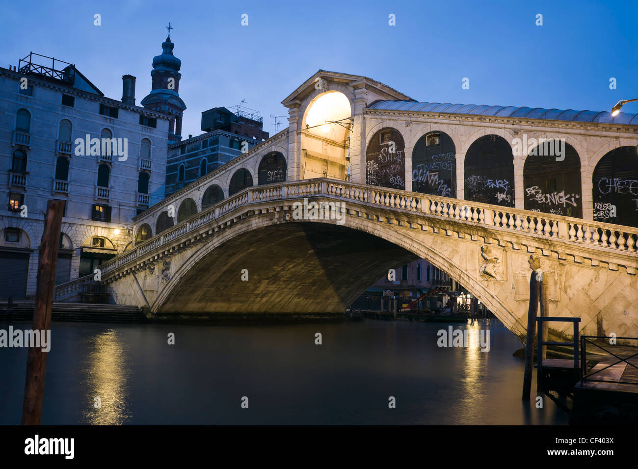 Ponte di venezia hi-res stock photography and images - Alamy
