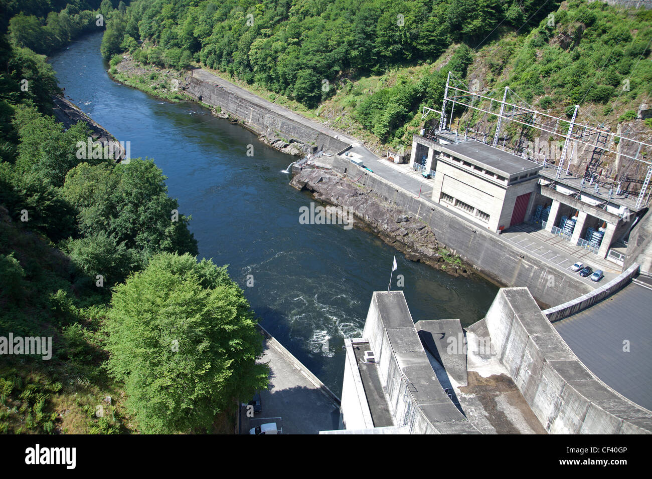 The Barrage de Chastang in the Upper Dordogne Valley Stock Photo - Alamy