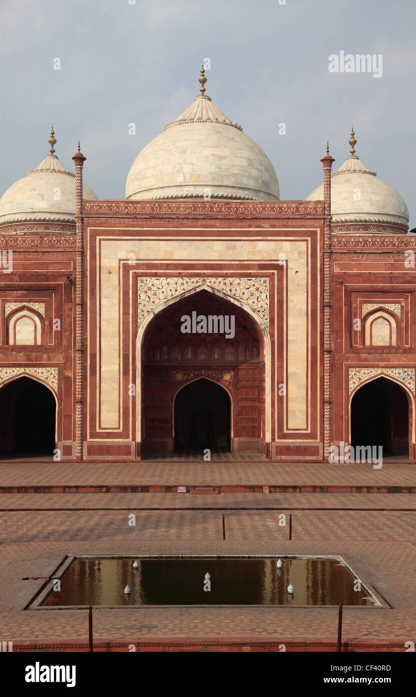 India, Uttar Pradesh, Agra, Taj Mahal, mosque Stock Photo - Alamy