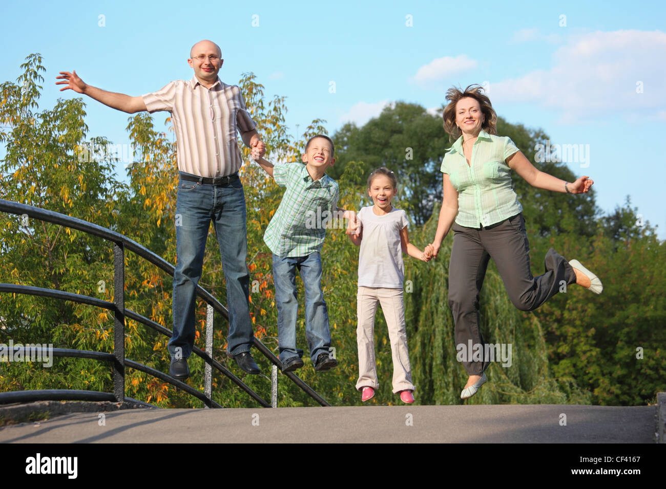 People and children on bridge hi-res stock photography and images - Alamy