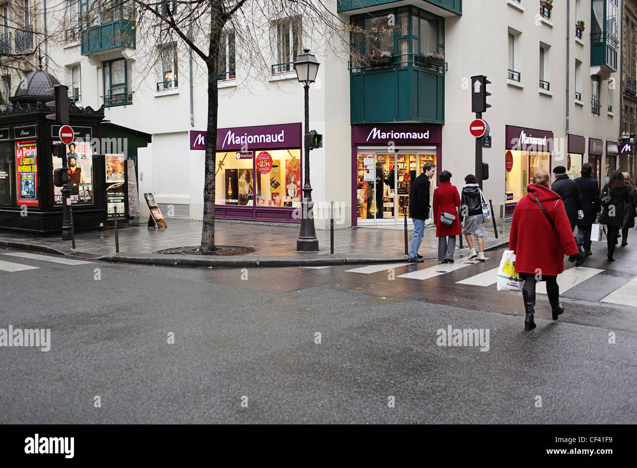 French Street Scene Stock Photo - Alamy