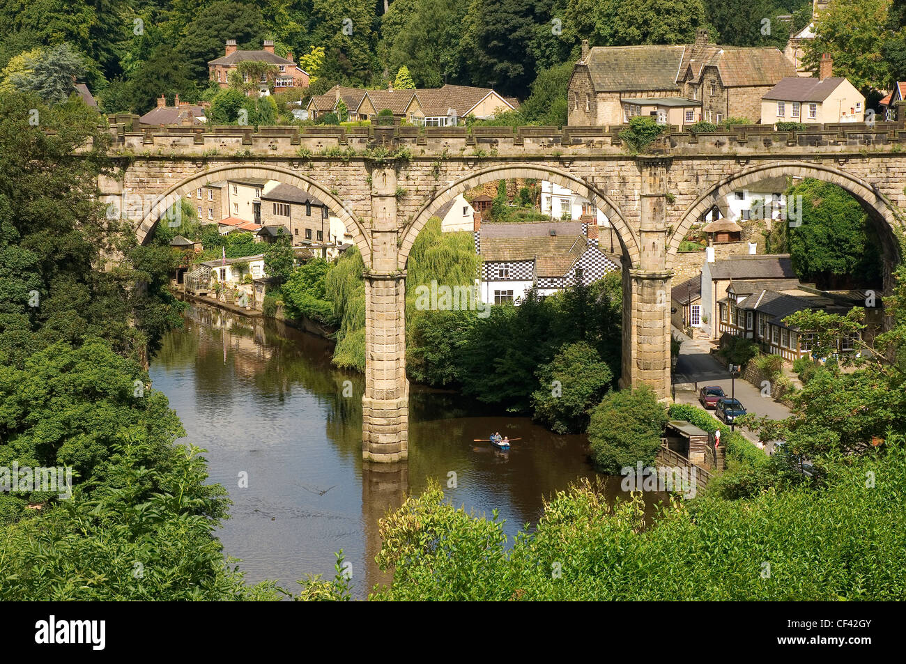 A view to the railway viaduct over the River Nidd at Knaresborough ...