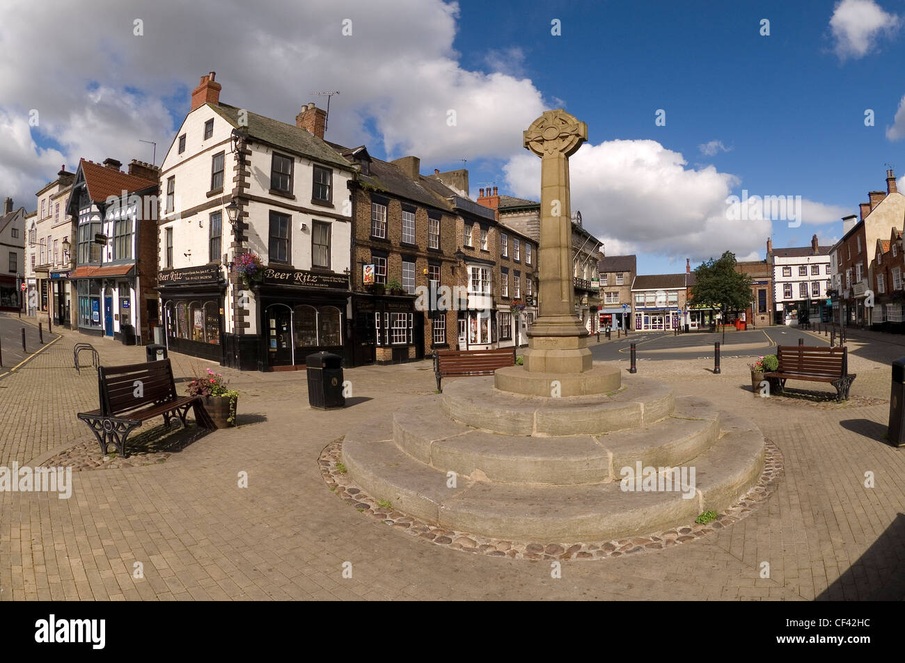 Knaresborough market cross hi-res stock photography and images - Alamy