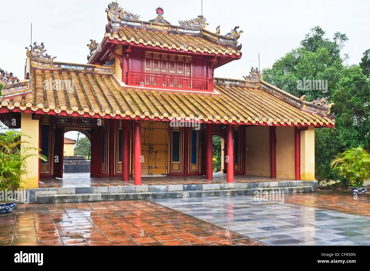 Tomb of Emperor Minh Mang, Hué, Vietnam Stock Photo - Alamy