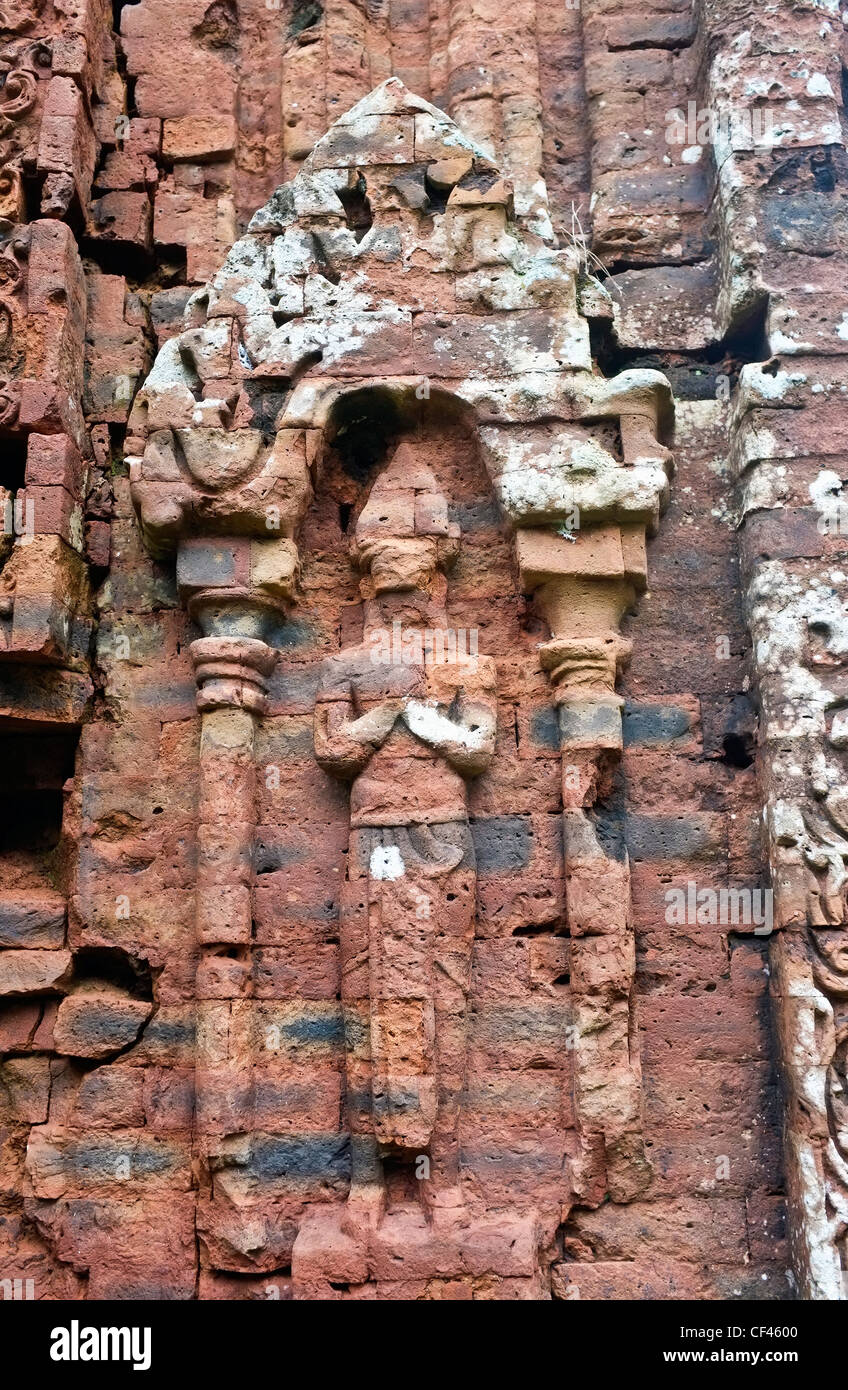 Hindu temple ruins, Cham civilization, My Son, Vietnam Stock Photo - Alamy