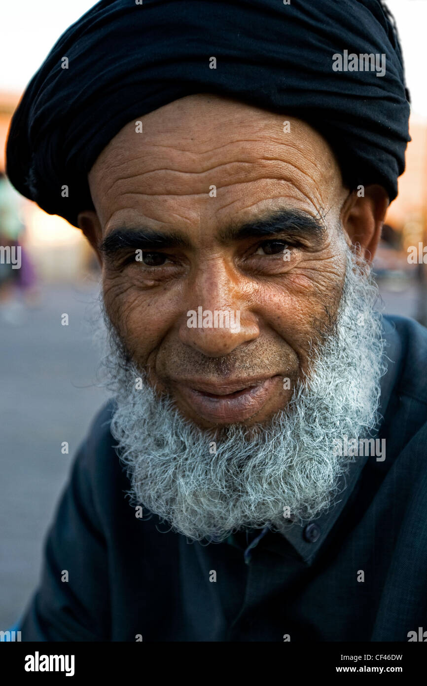 Keffiyeh hi-res stock photography and images - Alamy