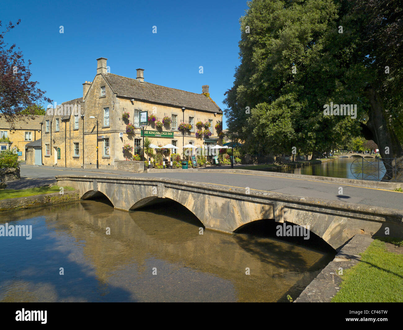 Kingsbridge hi-res stock photography and images - Alamy